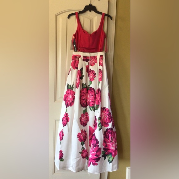 Sequin Hearts | Dresses | Sequin Hearts Top With Printed Skirt 2 Pcssz ...